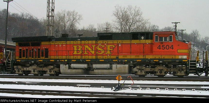 BNSF 4504